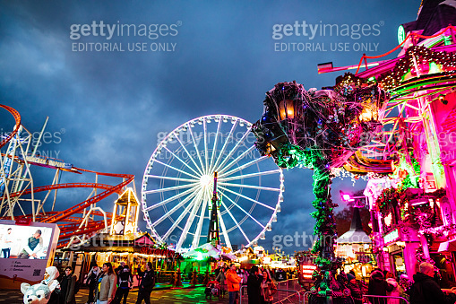 Winter Wonderland - Christmas themed amusement park in Hyde Park ...