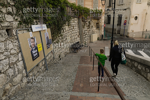 Electoral posters with Emmanuel Macron and Marine le Pen before the ...