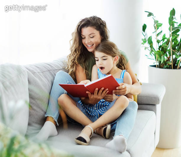 book reading read education mother children girl daughter familiy ...