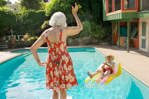 Senior Couple Having Poolside Fun 이미지 76661452 게티이미지뱅크