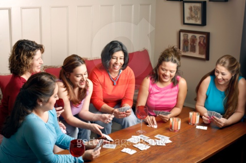 Women playing cards 이미지 (76801985) - 게티이미지뱅크