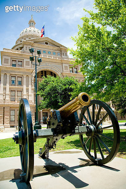 Historic Cannon Texas State Capitol Austin 이미지 (471054927) - 게티이미지뱅크