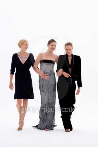 Smiling women in formal attire 이미지 (80604173) - 게티이미지뱅크
