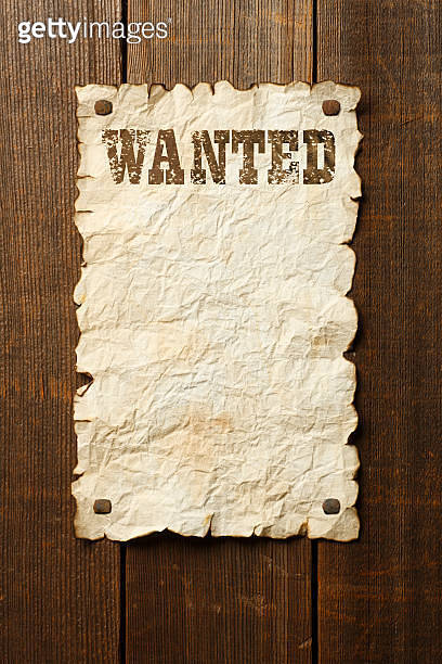 Wanted poster on rustic brown fence (172991932) - 게티이미지뱅크