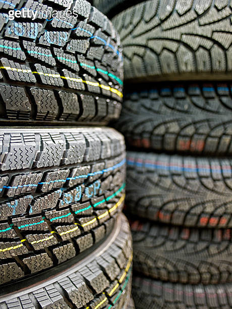 Stacks of tires 이미지 (89694441) - 게티이미지뱅크