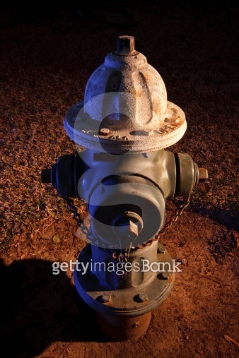 Dramatically lit Fire Hydrant 이미지 (146880825) - 게티이미지뱅크