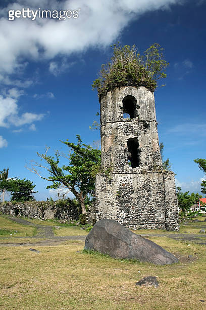 cagsawa church ruins mayon volcano philippines (176823400) - 게티이미지뱅크