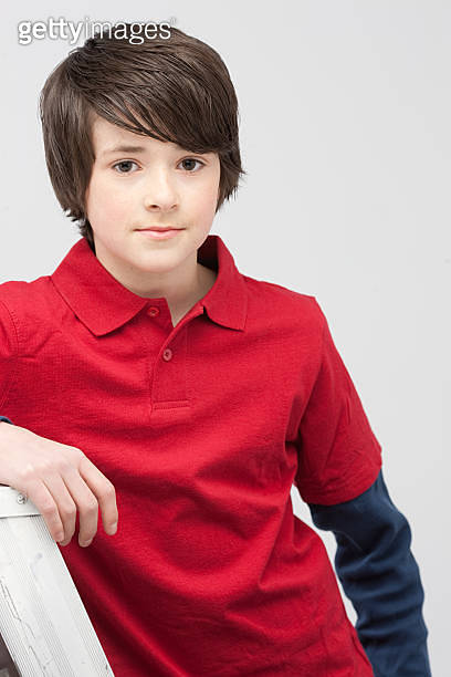 Sweet boy in red 이미지 (121343982) - 게티이미지뱅크