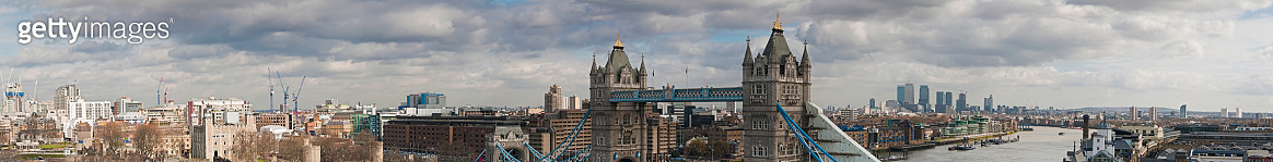 London Tower Bridge castle River Thames landmarks super panorama UK 이미지 ...
