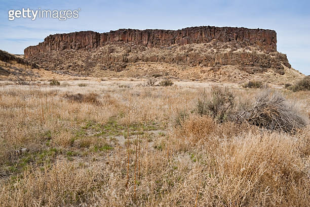 Rocky Butte in the Eastern Washington Desert 이미지 (185236927) - 게티이미지뱅크