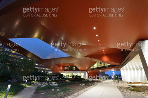 Millennium Science Complex in Penn State 이미지 (458682159) - 게티이미지뱅크