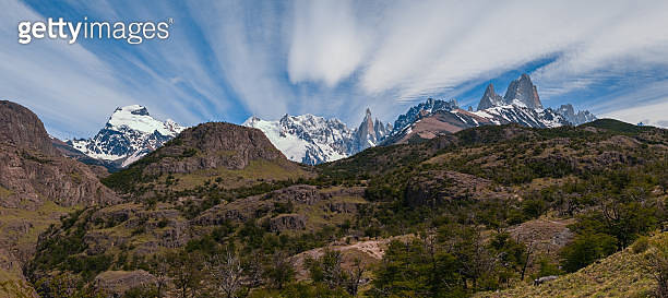 Cerro Torre and Fitz Roy 이미지 (177822129) - 게티이미지뱅크