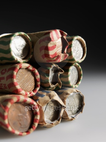 Stack of US Coin Rolls 이미지 (454393249) - 게티이미지뱅크