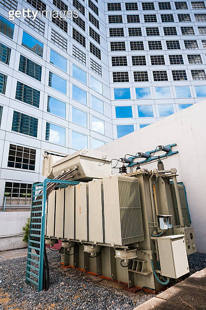 High-voltage transformer in highrise building 이미지 (180713632) - 게티이미지뱅크
