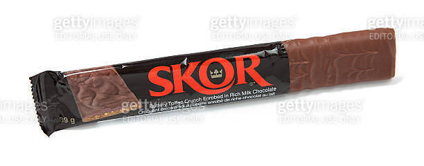 Skor Chocolate Candy Bar Unwrapped (458107419) - 게티이미지뱅크