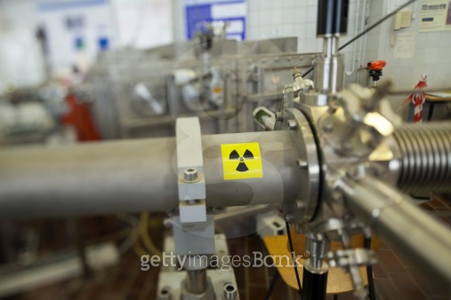 Details of ION accelerator with radiation warning sign 이미지 (186451347 ...