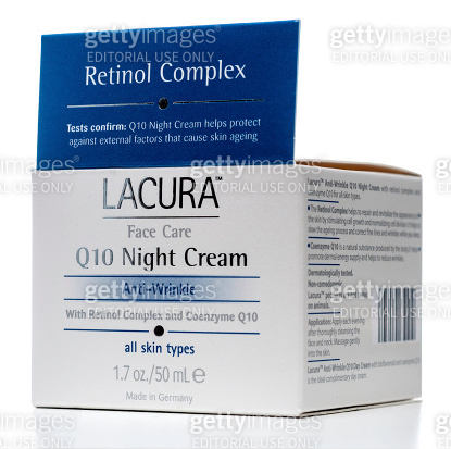 Lacura Face Care Q10 anti-wrinkle night cream (458410005) - 게티이미지뱅크