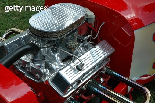Street Rod Engine Detail - Pipes, Manifold, and Chrome 이미지 (182029590 ...