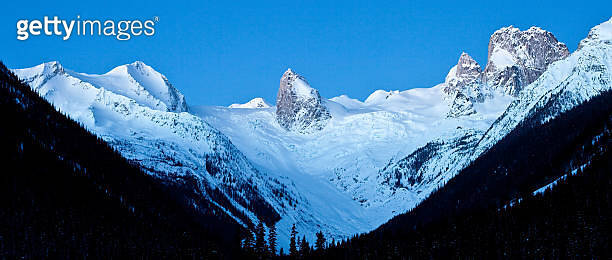 Bugaboos in Winter 이미지 (181959697) - 게티이미지뱅크