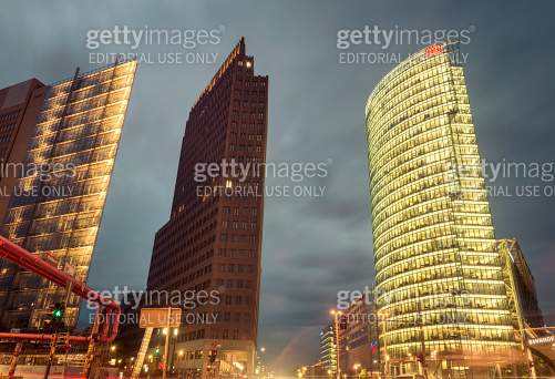 Potsdamer Platz building in Berlin 이미지 (459255829) - 게티이미지뱅크