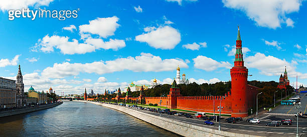 Panoramicc overview of downtown Moscow with Kremlin (178771512) - 게티이미지뱅크