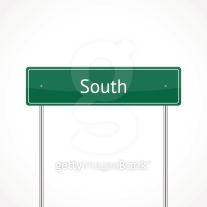 Green south traffic sign (474982461) - 게티이미지뱅크