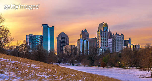 Midtown Atlanta Sunset with Snow 이미지 (471584649) - 게티이미지뱅크