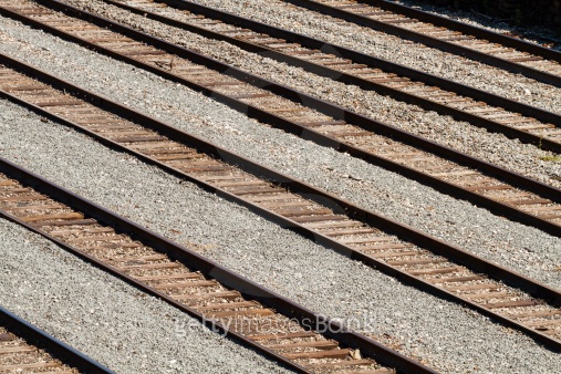 Rows Of Railroad Tracks In A Train Yard 이미지 (512924115) - 게티이미지뱅크