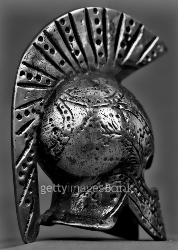 Greek Spartan Helmet armor - back view 이미지 (494892945) - 게티이미지뱅크