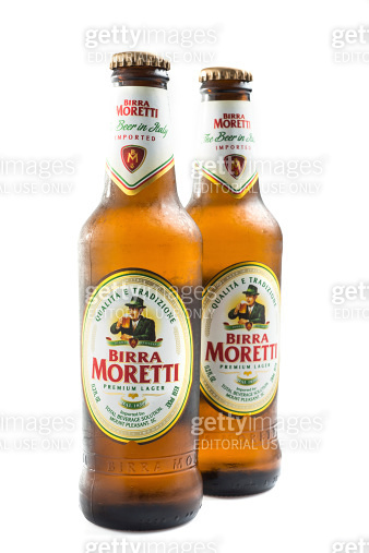 Birra Moretti Beer Bottles (483481481) - 게티이미지뱅크