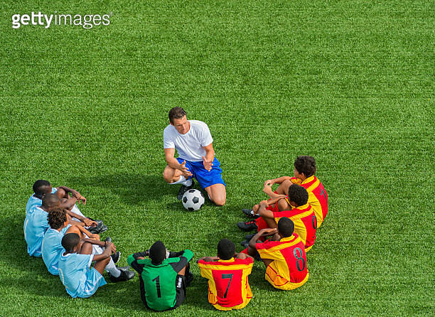 Young Footballers With Their Coach 이미지 (496917717) - 게티이미지뱅크
