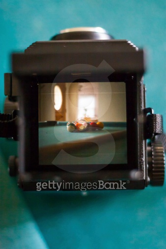 Billiard Balls Through Medium Format Viewfinder 이미지 (490555687) - 게티이미지뱅크