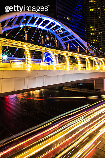 BTS BRT Sky Bridge Bangkok thailand 이미지 (529544853) - 게티이미지뱅크