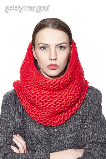 Fashion model in red scarf isolated on white. 이미지 (531569321) - 게티이미지뱅크