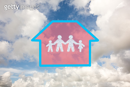 Composite image cloud in shape of family 이미지 (529902807) - 게티이미지뱅크
