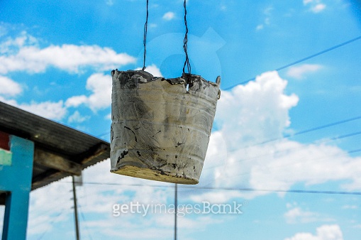 Bucket Bell at the school 이미지 (502179434) - 게티이미지뱅크