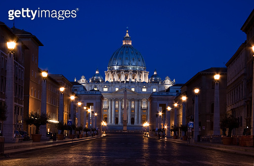 Night view of the Vatican City in Rome, Italy 이미지 (471719951) - 게티이미지뱅크