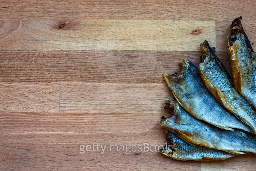 Dried fish - delicious snack with beer in Russia 이미지 (495538002) - 게티이미지뱅크