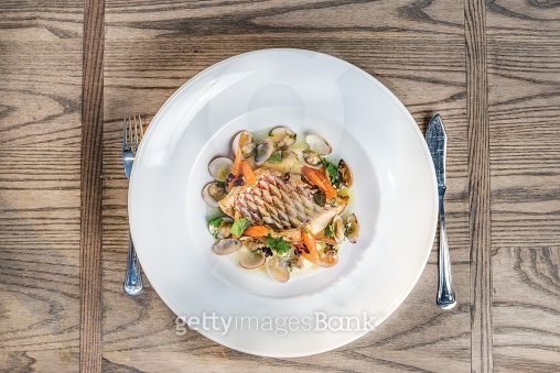 Sea dish of baked parrot fish with carrot and oysters. 이미지 (486651128 ...