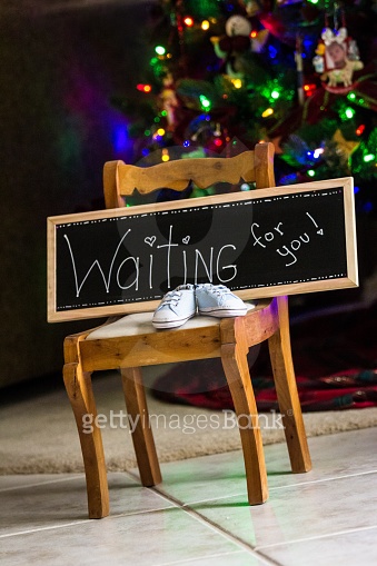 Waiting sign for baby to come 이미지 (482756838) - 게티이미지뱅크