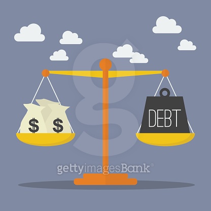 Money and Debt balance on the scale (579764638) 일러스트, 무료 일러스트 - 게티이미지뱅크