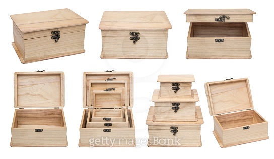 Plain wooden caskets. (511055904) - 게티이미지뱅크