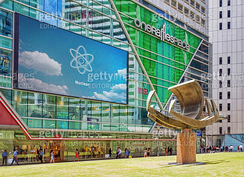 Ship monument at MRT subway entrance at One Raffles Place (587202418 ...