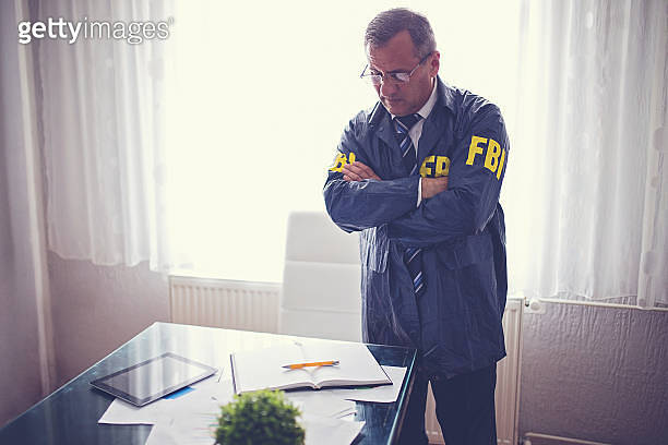 FBI agent 이미지 (530742318) - 게티이미지뱅크