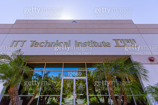 ITT Technical Institute sign and school campus showing its closure ...