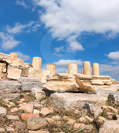 Ancient stones around Parthenon on the Acropolis, Athens, Greece 이미지 ...