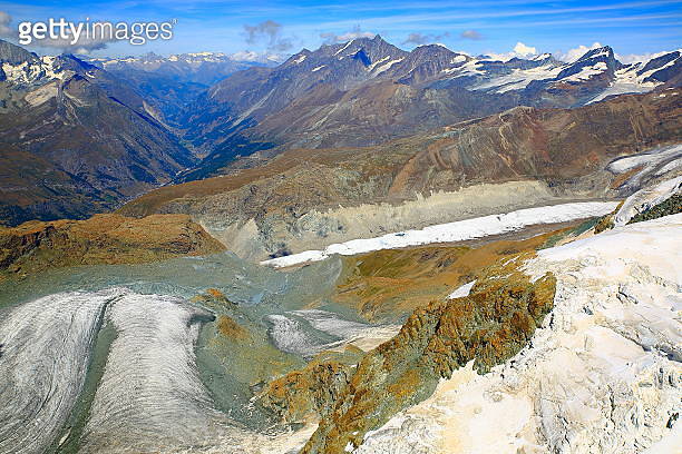 Glacier above Zermatt alpine valley swiss village panorama, Swiss Alps ...
