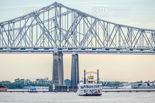 New Orleans Bridge - Crescent City Connection (623123954) - 게티이미지뱅크