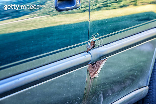 Rusty Metal Corrosion Holes On Damaged Car Rear Door Panel 이미지 ...