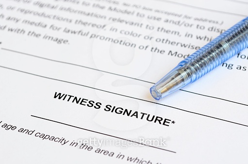 Closeup of witness signature area 이미지 (528071858) - 게티이미지뱅크